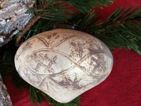 Christbaumkugel Xandra Tropfen, creme-braun - Angels Garden Dekoshop