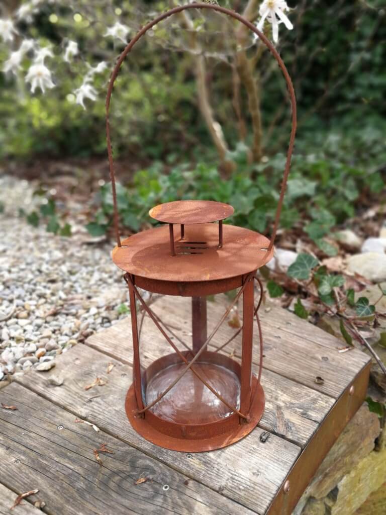 Edelrost Laterne rund, zum Hängen - Angels Garden Dekoshop